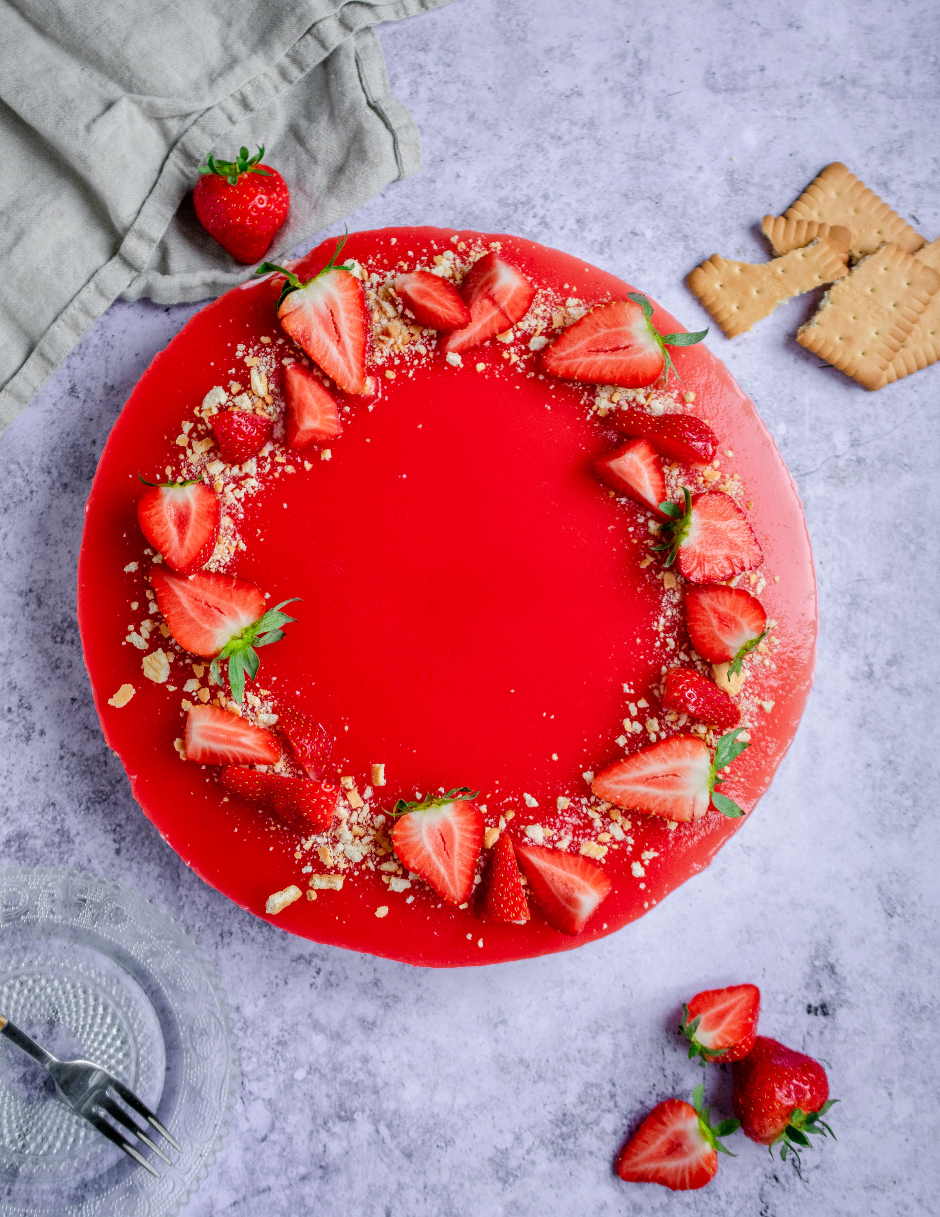 No-bake Strawberry Yogurt Cheesecake - Apron & Whisk
