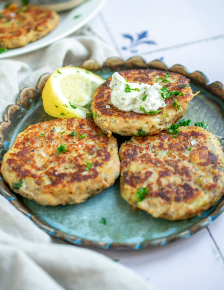 Pulpetti tat-Tonn taż-Żejt - Maltese Tuna Fritters - Apron & Whisk